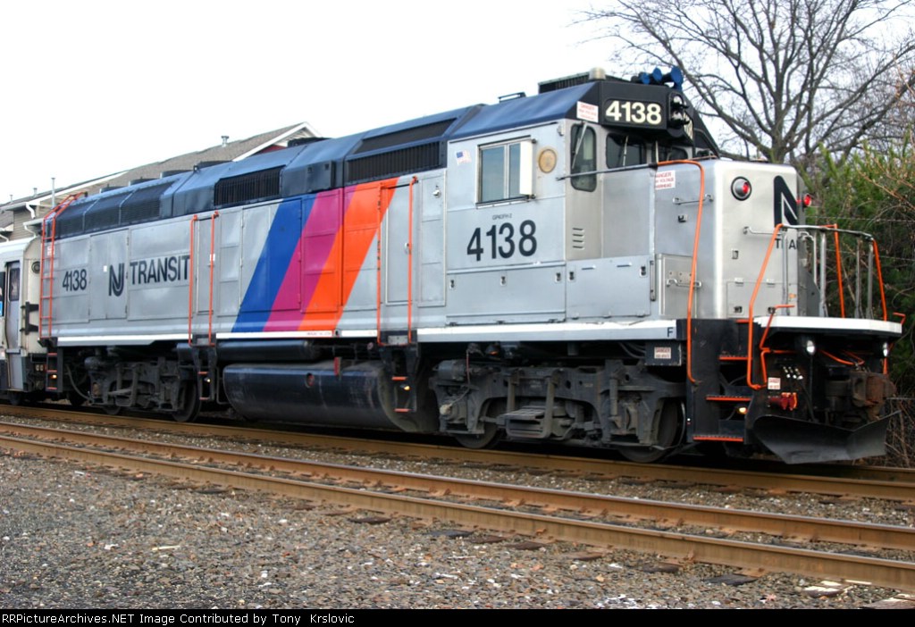 NJT 4138 F45 Cowl body on GP40 Frame